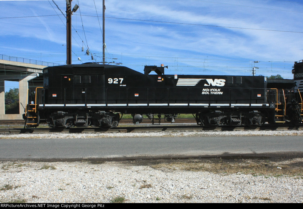 NS 927